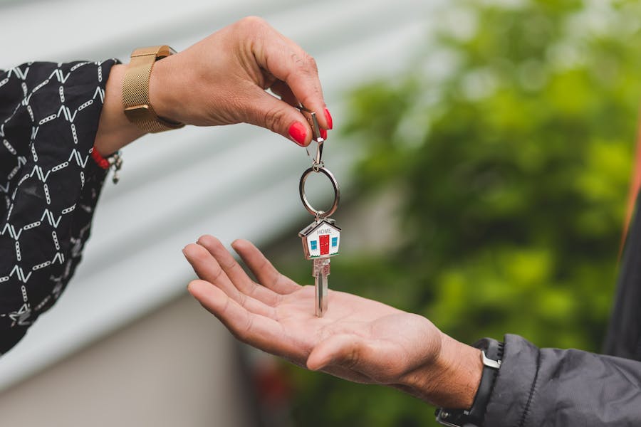 How to Use Technology to Simplify Property Management